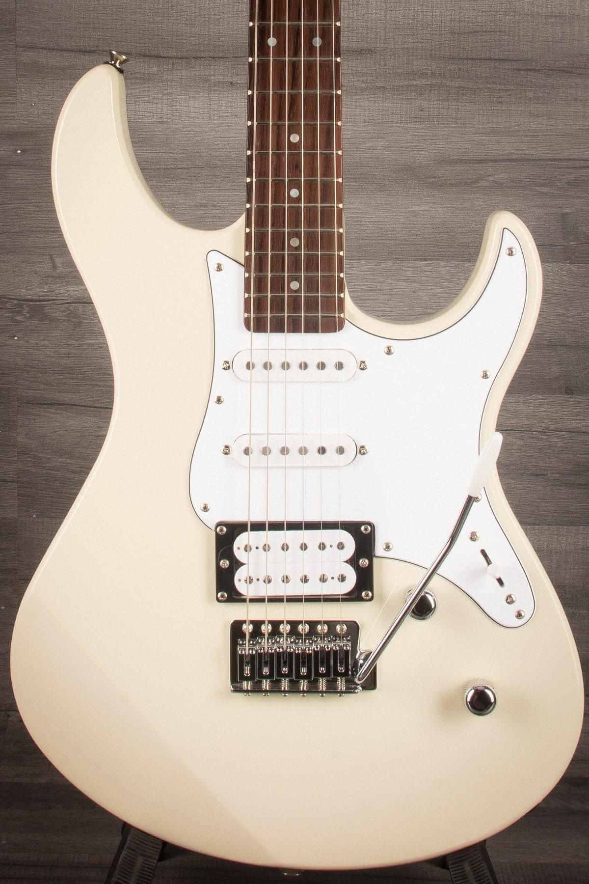 Yamaha Pacifica 112V Electric Guitar - Vintage White